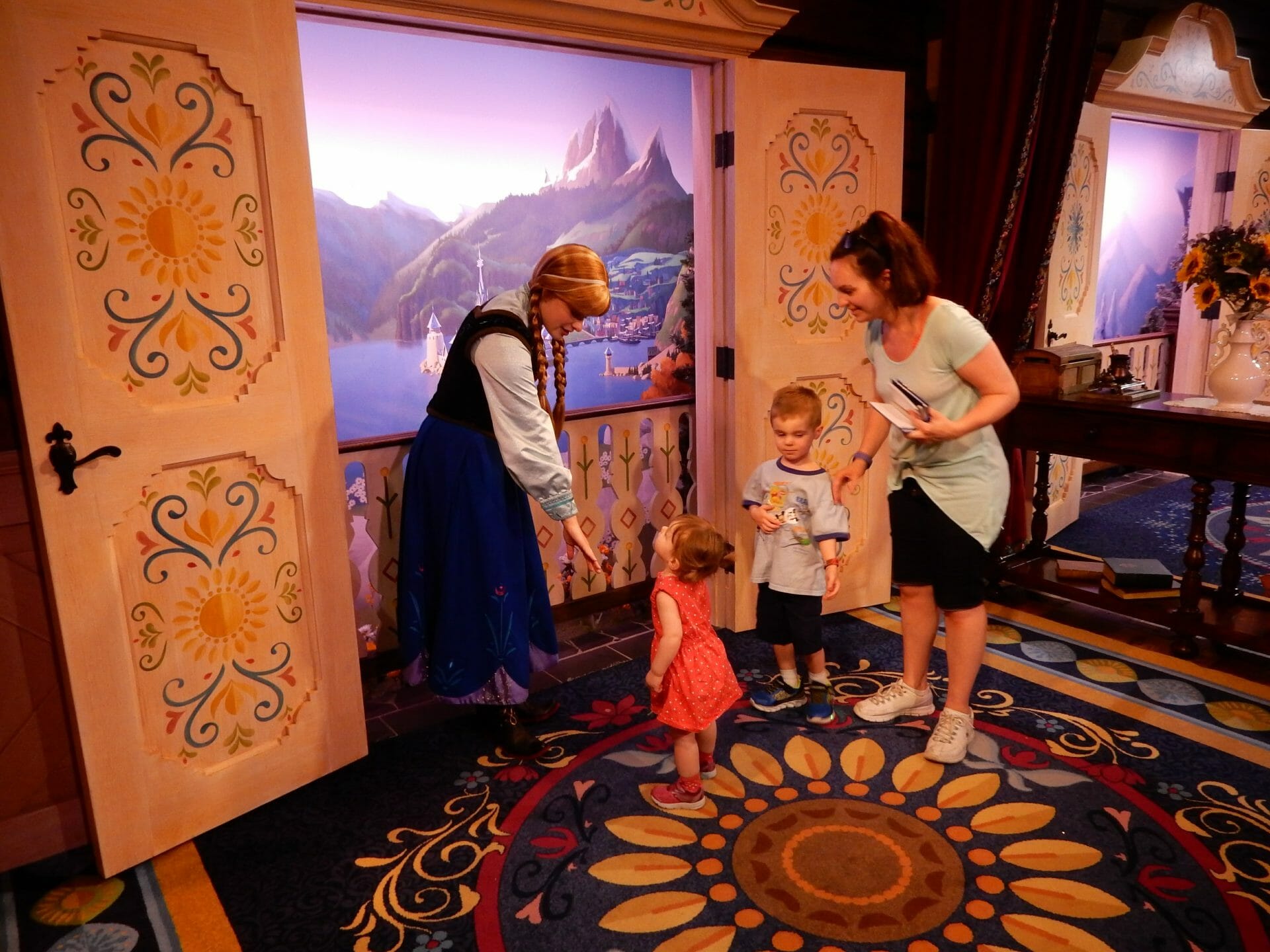 How to Deal with Children Being Scared of the Characters