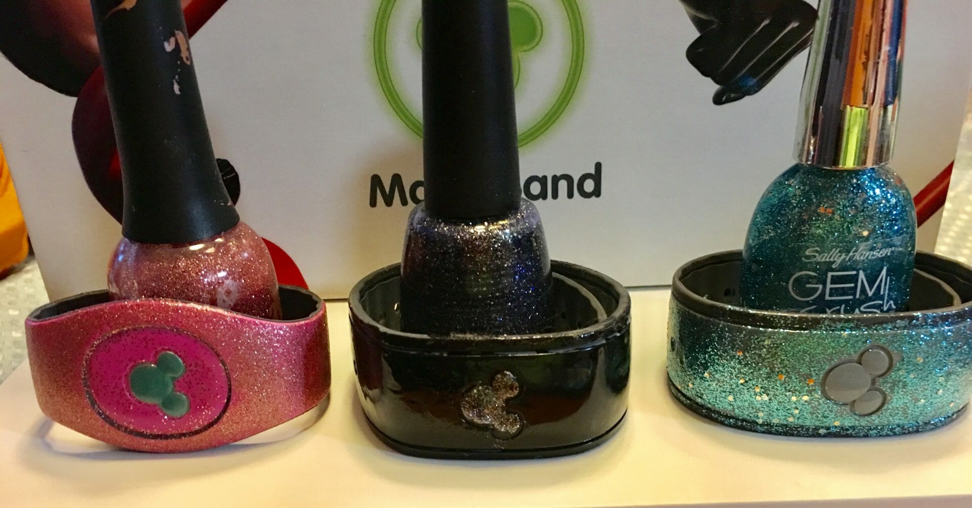 Easy Ideas for Decorating Your MagicBand