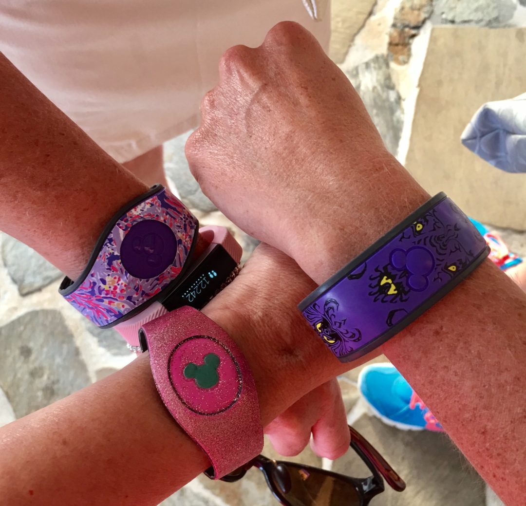 Easy Ideas for Decorating Your MagicBand