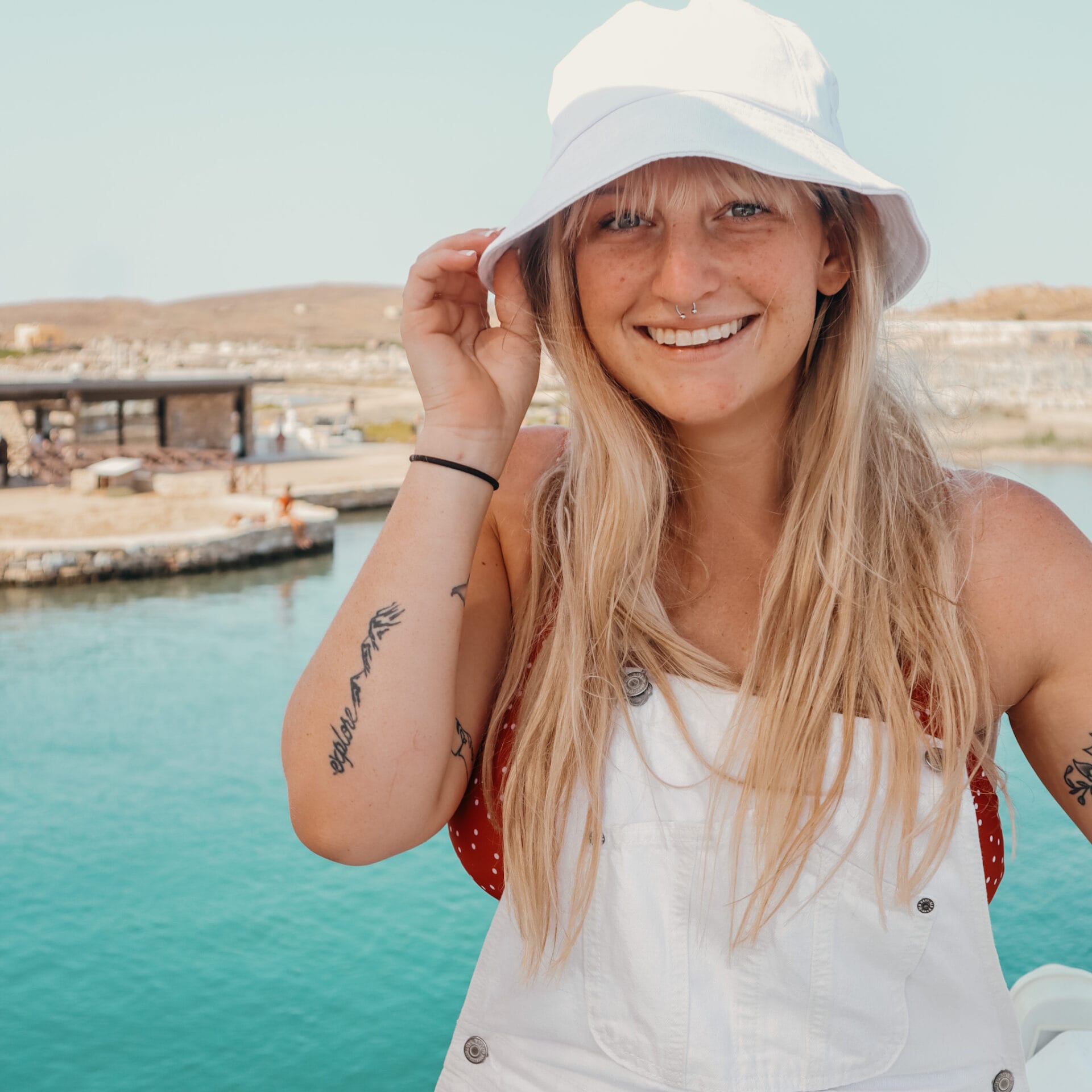 Maria Downey - Key To The World Travel