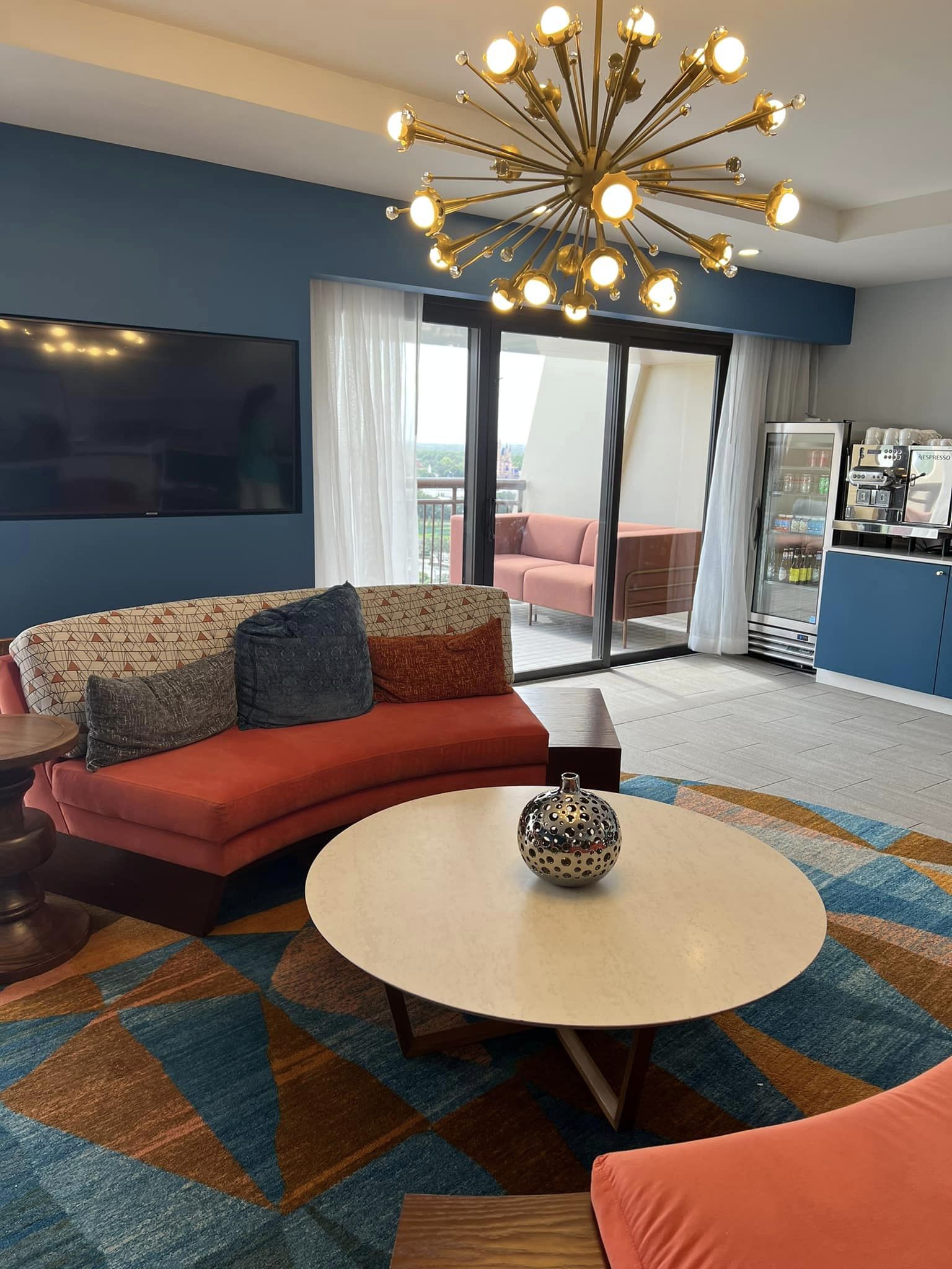 Disney's Contemporary Resort - Key To The World Travel