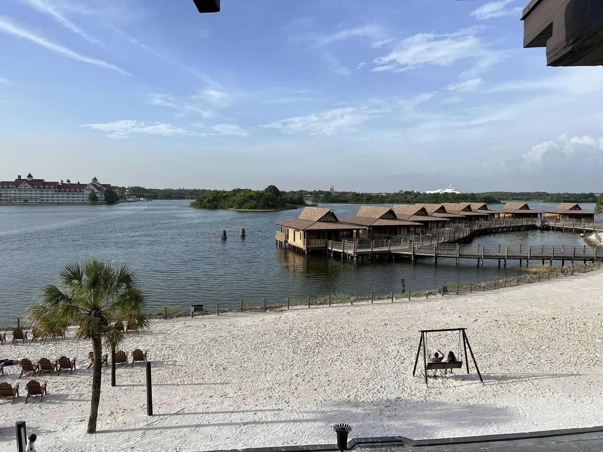 Disney's Polynesian Village Resort - Key To The World Travel