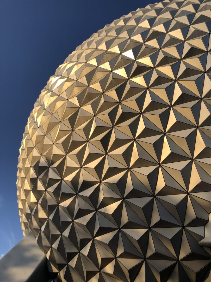 Complete Guide to EPCOT - Key To The World Travel
