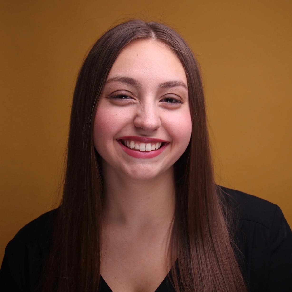 Chloe McCarty - Key To The World Travel