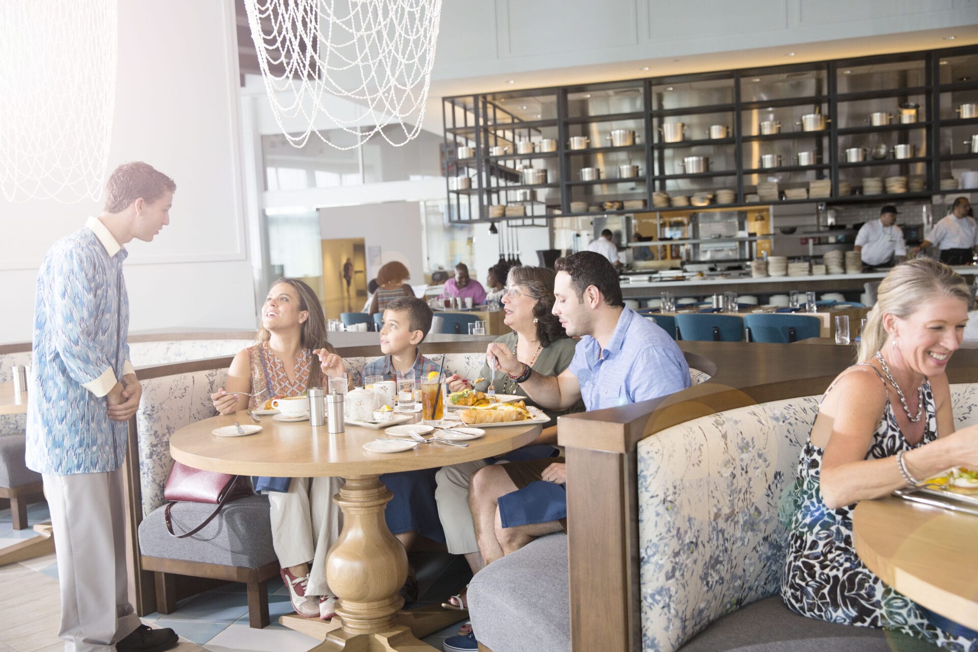 Universal Orlando Dining Card Promotion - Key To The World Travel